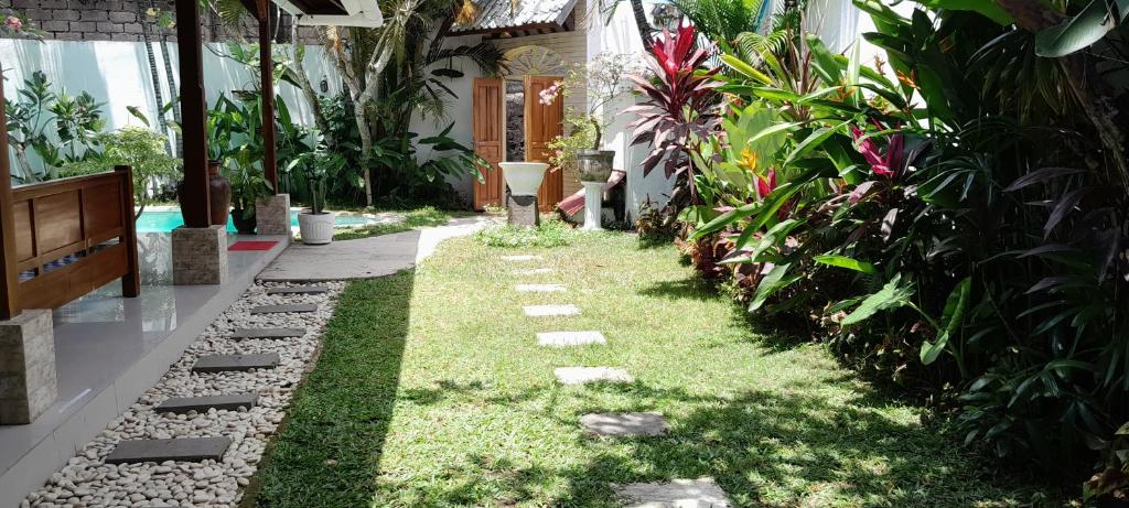 2BR private villa in Seminyak, Ayu Putri, Seminyak (precios ...
