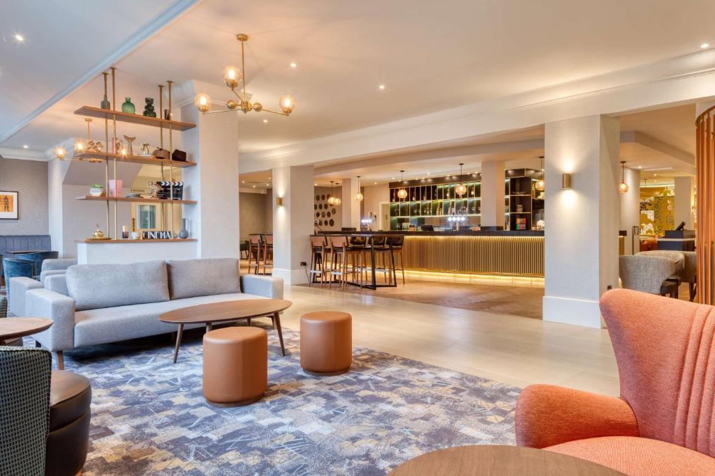 DoubleTree by Hilton London Elstree, Borehamwood – Updated 2024 Prices
