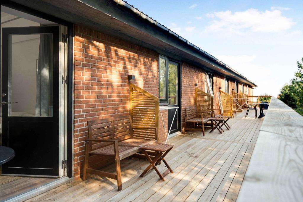 Summer Holiday Apartment At Beautiful Solgaarden - Bornholm