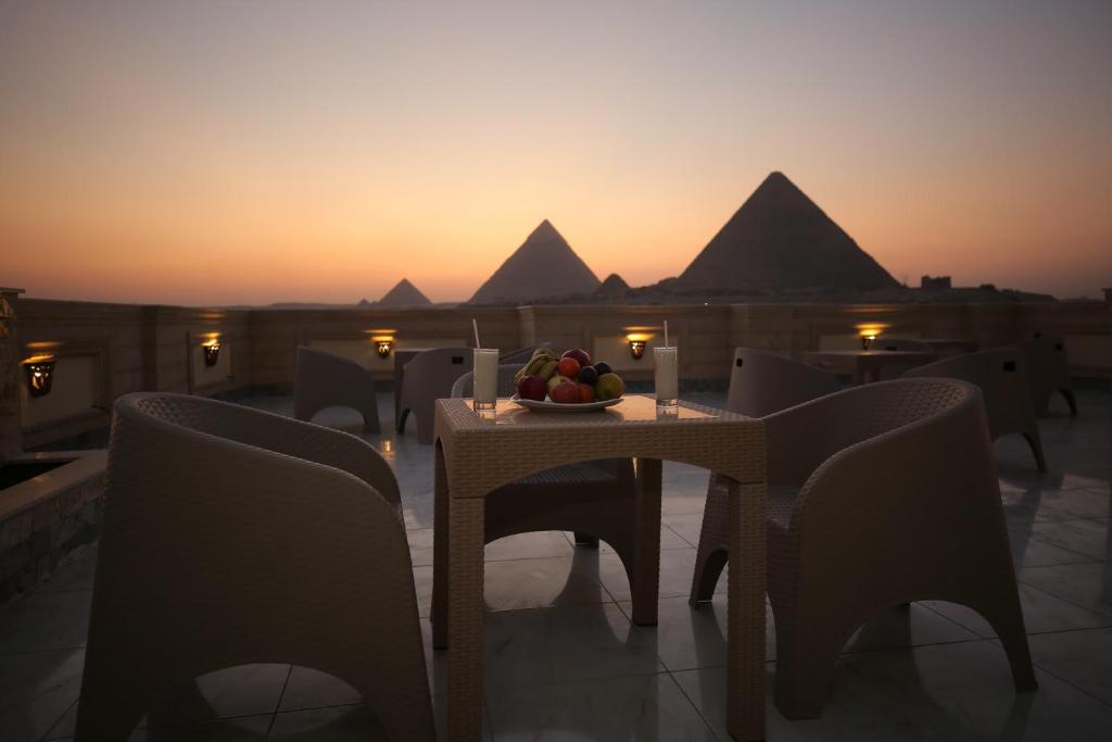 Blue moon pyramids view, Cairo (preços atualizados 2025)