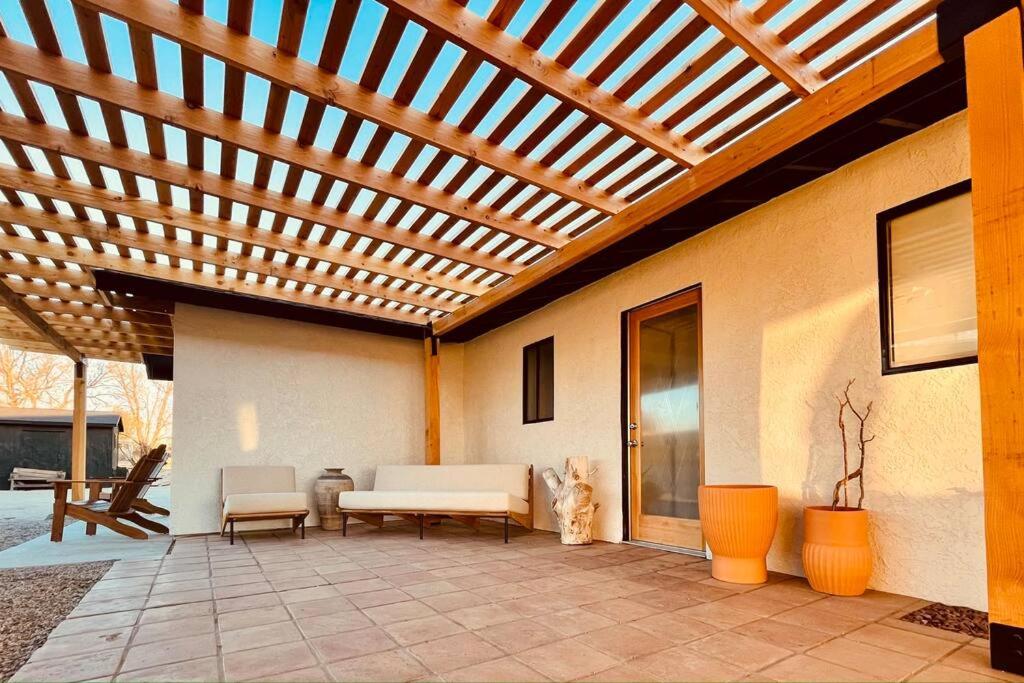 Cactus Drive Retreat Hot Tub Zen Garden Meditate, Joshua Tree ...