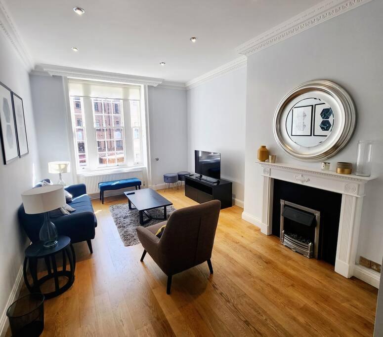 2 bedroom luxury Knightsbridge, London (updated prices 2026)