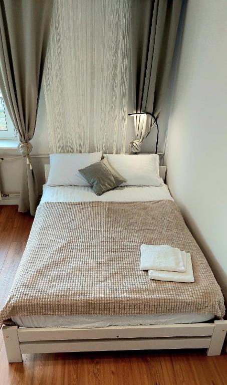 MASTER PLACE, Warsaw – Updated 2024 Prices