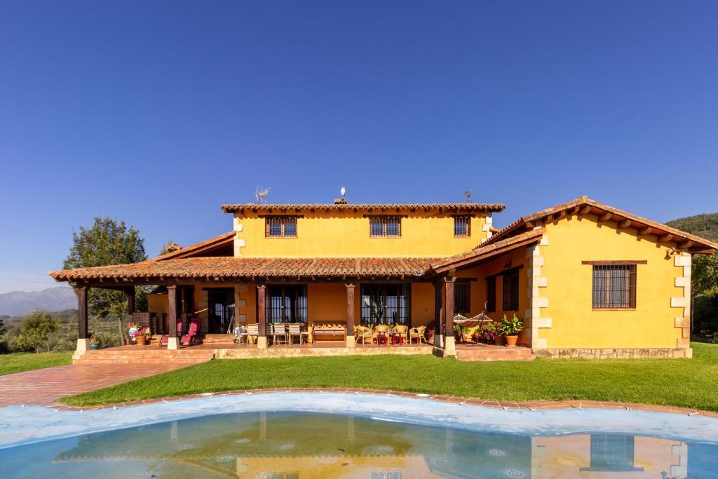 LA MOGORRA, Candeleda (updated prices 2025)