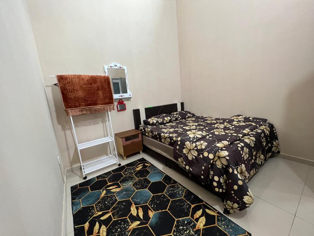 khalish homestay kluang, Mengkibol Estate Village (updated prices 2024)