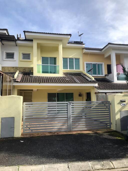 Cameron Comfort Home@Golden Hill 5 @Night Market, Brinchang (updated ...