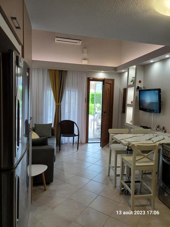 Eva house, Nikiti (updated prices 2026)