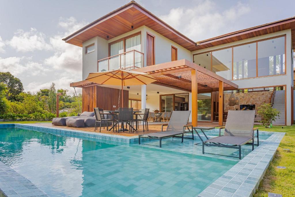 PF58 Casa Alto Luxo 6 Suítes - Praia Bella, com acesso exclusivo à ...