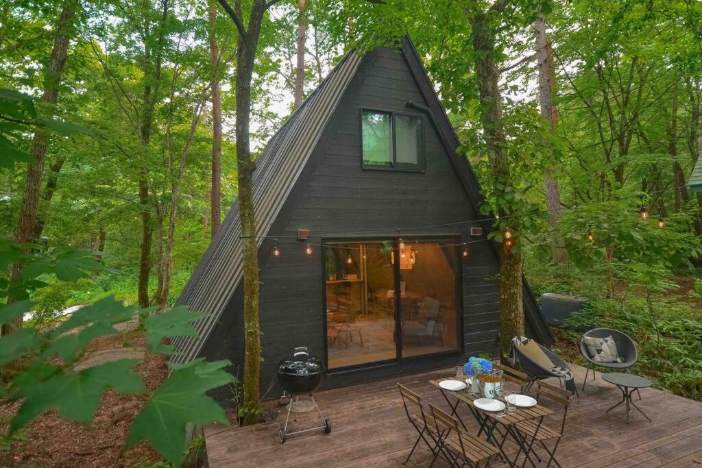 Sobae Sanso - Adorable A-Frame Cottage, Хакуба (актуальные цены 2026 года)