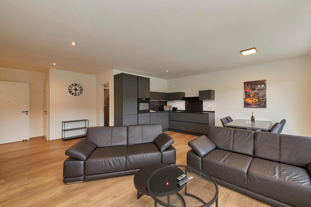 Mosel Panorama, Bernkastel-Kues (updated prices 2025)