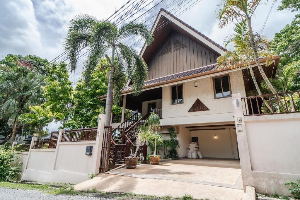 Orchid Pool Villa in Rawai, Rawai Beach (updated prices 2024)