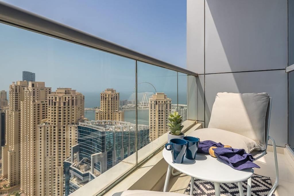 Frank Porter - Bay Central 1, Dubai (preços atualizados para 2025)