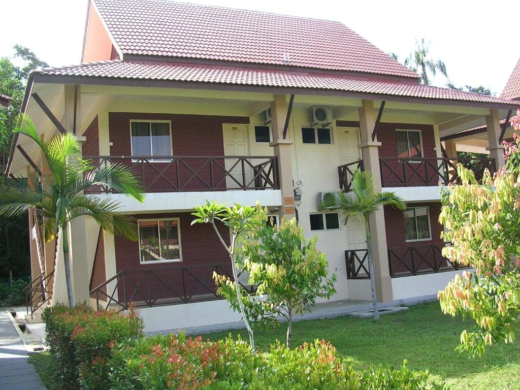 Rompin Beach Resorts, Kuala Rompin (updated prices 2025)
