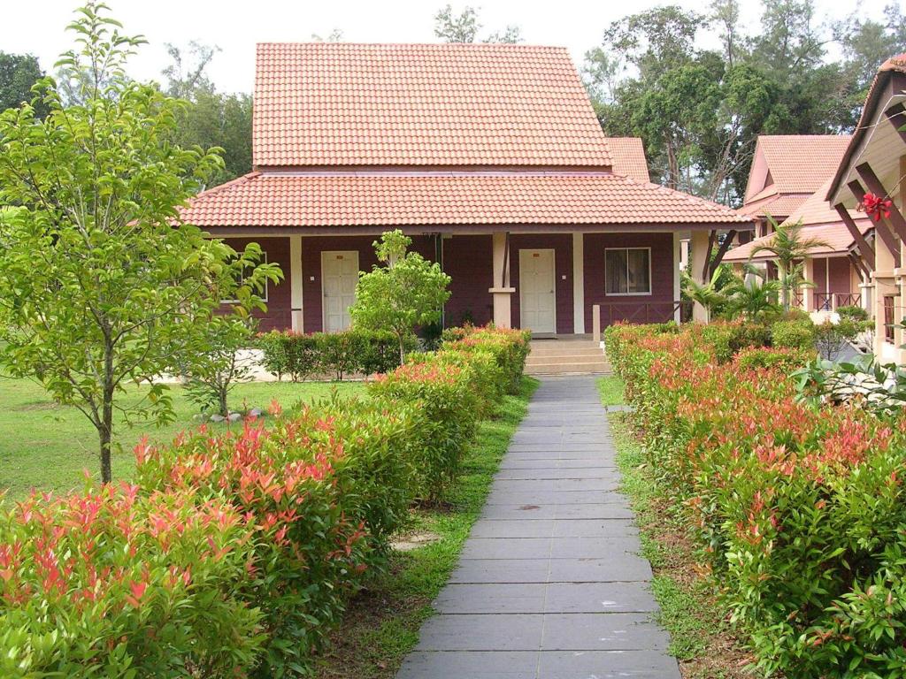 Rompin Beach Resorts, Kuala Rompin (updated prices 2025)