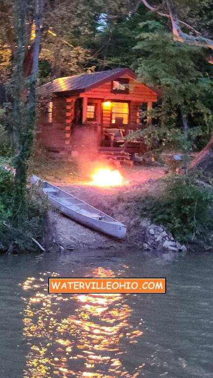 River Log Cabins, Waterville (updated prices 2026)