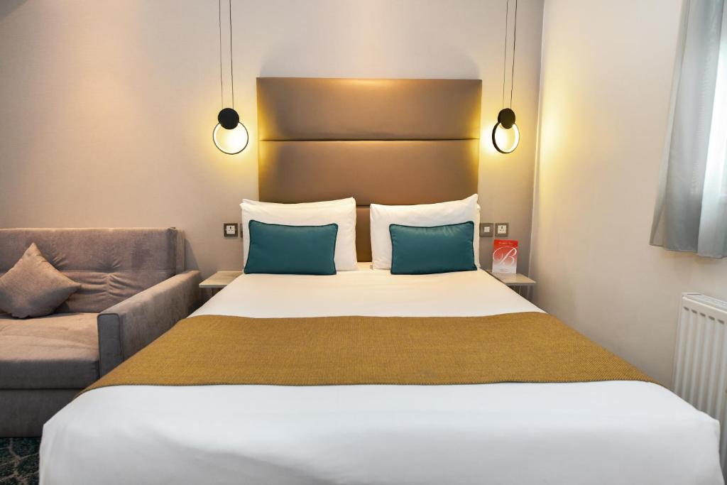 Queens Park Premier London Hyde Park, London (updated prices 2025)
