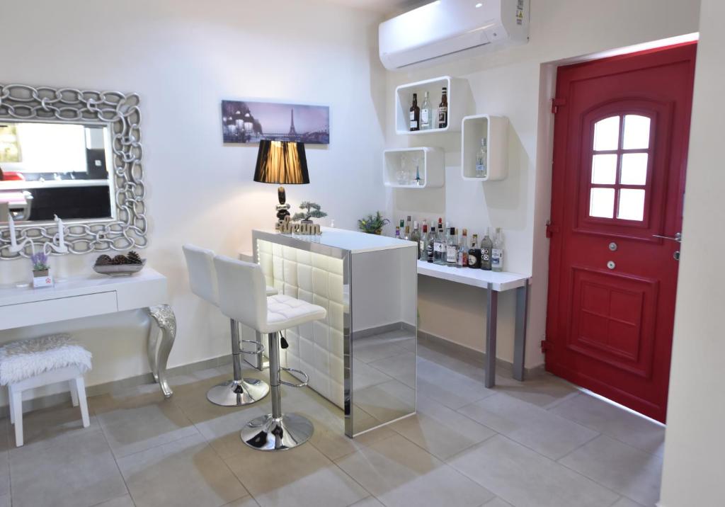 Villa Hello in Paleo Tsifliki - Traveleto