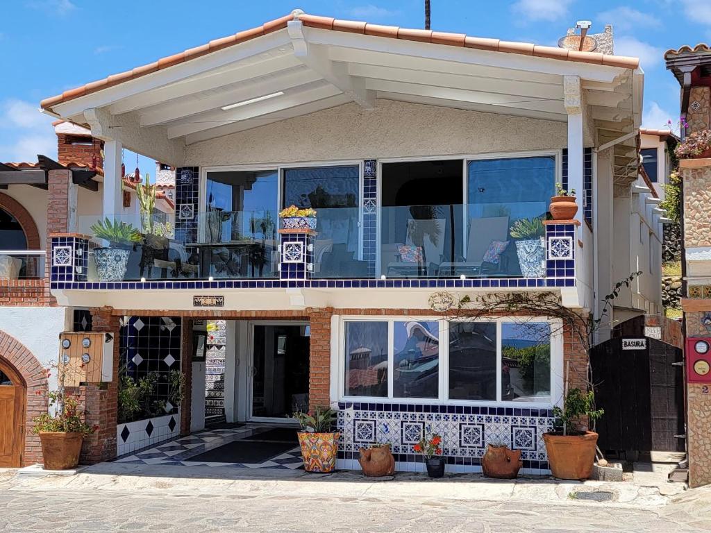 Casa Azul, Raulis (updated prices 2025)