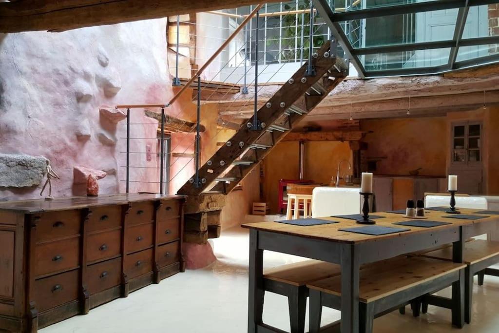 Les papillons, Agnat – Updated 2024 Prices