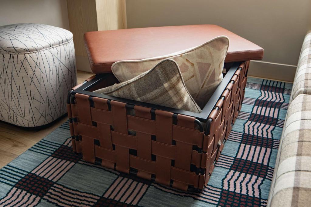 Motto By Hilton New York City Times Square, New York (updated prices 2025)