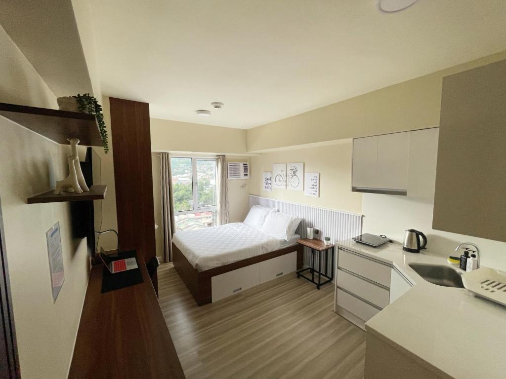 【located inside IT Park】【3min walk to Ayala Central Bloc】【swimming pool ...