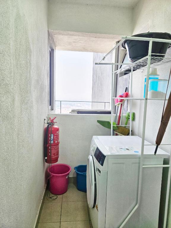 Oasisstay 4 Bedrooms Apartment With Studio at Bangi Sentral, Bandar ...
