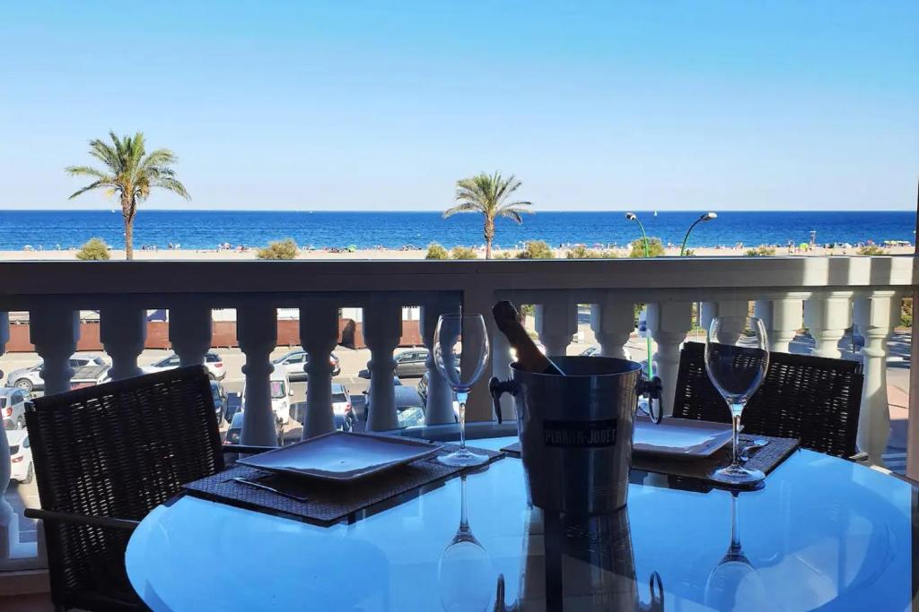 Edificio Marenostrum, Empuriabrava (updated prices 2025)