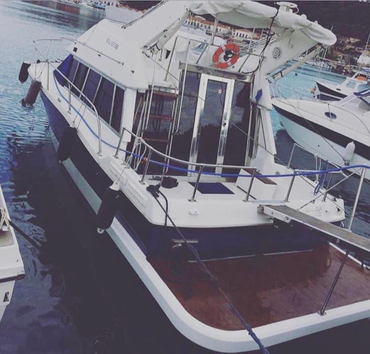 Thalassa, Katakolon (updated prices 2026)
