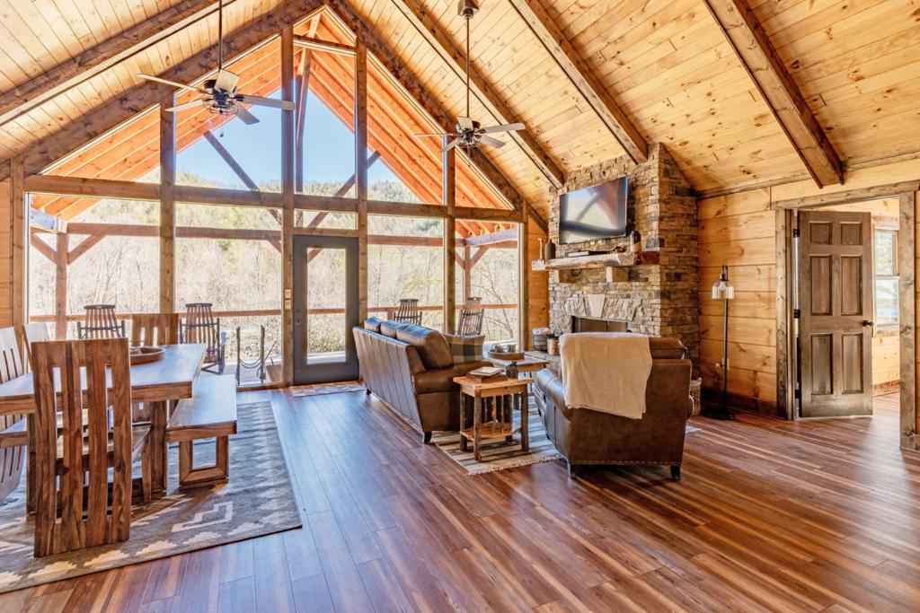 The Preserve Mountain Getaway Cabin, Aquone (updated prices 2025)