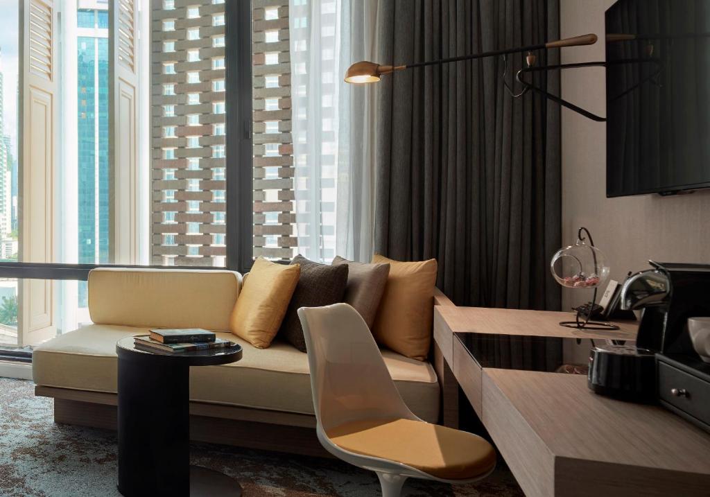 Hotel Stripes Kuala Lumpur, Autograph Collection, Kuala Lumpur (updated ...