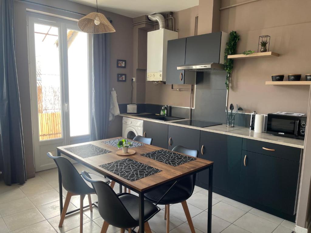 Découvrez Stéline, T3 centre ville, Montélimar (updated prices 2025)