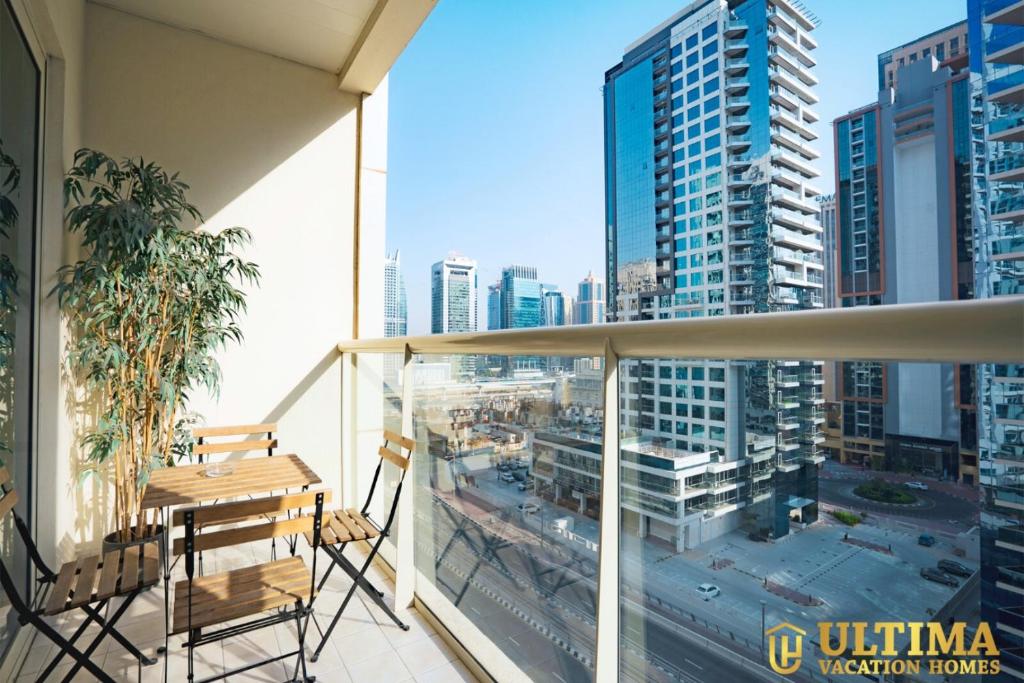 Splendid 1 BR -Dubai Marina View, Dubai – Updated 2024 Prices