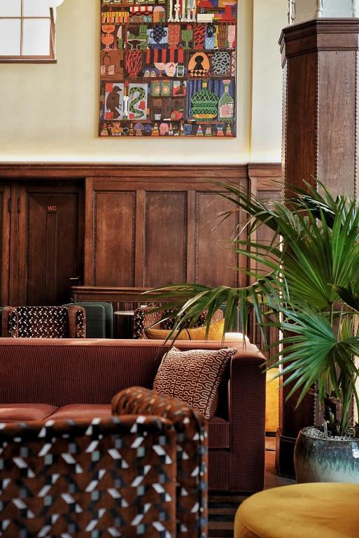 The Hoxton, Lloyd Amsterdam, Amsterdam (updated prices 2025)