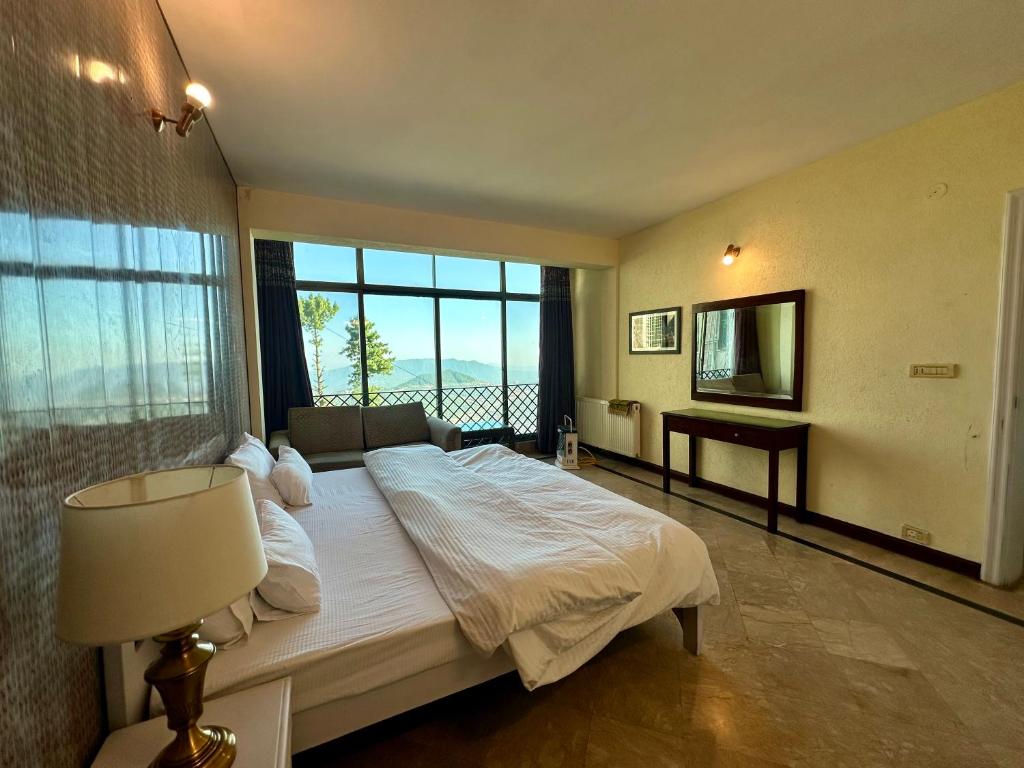 Luxury Cottage Retreat, Murree (updated prices 2024)