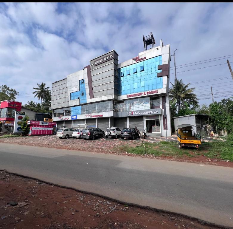 sevens residency, Sultan Bathery (updated prices 2025)