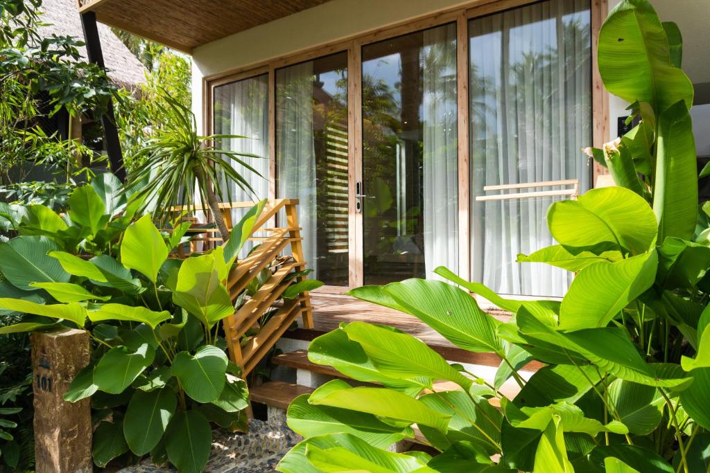 ANGKLA Beach Club & Boutique Resort, El Nido (updated prices 2025)