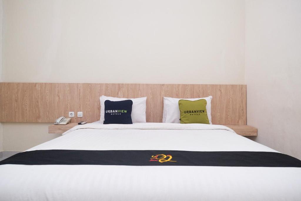 Urbanview Hotel DJ Inn Tegal, Tegal (updated prices 2026)