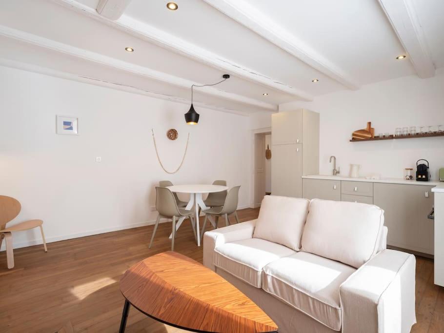 Apartment Le Keller - Nancy-Centre - Ideal pros, France - Booking.com