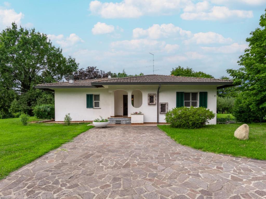 Villa Emilia by Interhome, Villa Guardia – Precios actualizados 2024