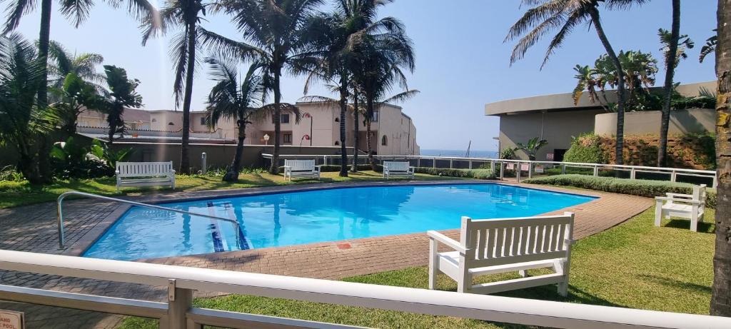 305 Ballito Manor Gardens, Ballito - With Generator, Ballito (updated ...