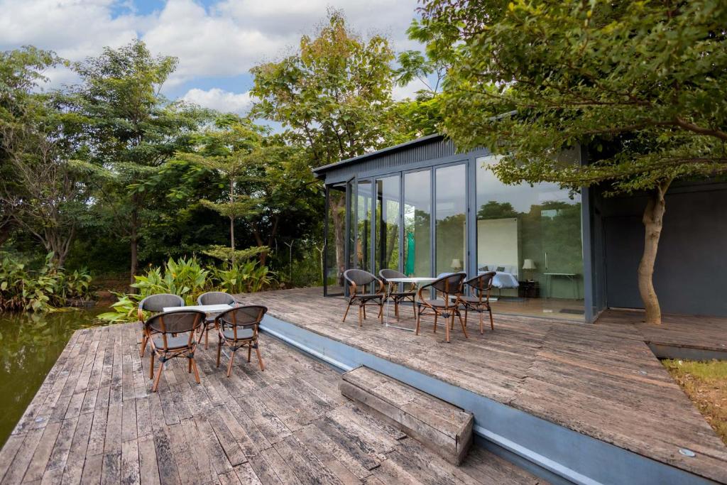 StayVista's Water Song Garden - Lake-Side, Pet-Friendly Villa with Bar ...