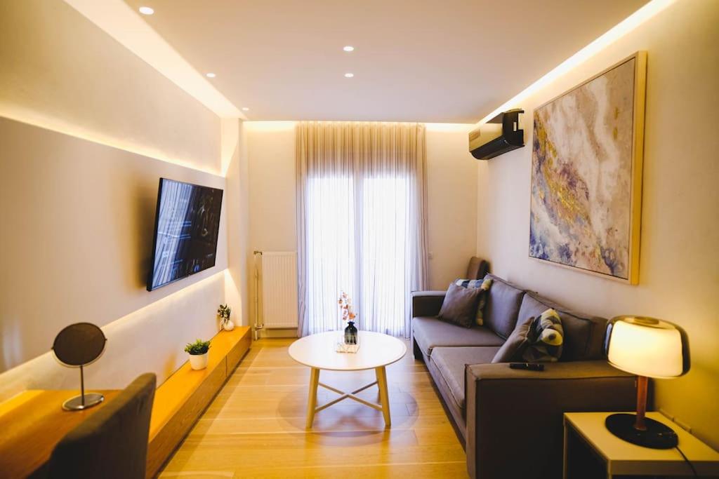Acropolis Side Luxury Apartment Suite, Athens – Updated 2024 Prices