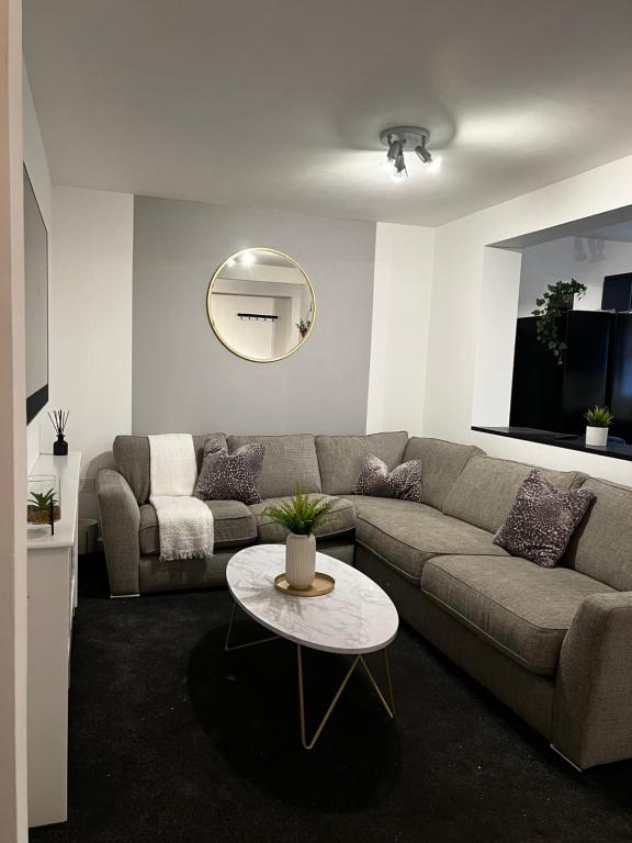 Harborne House, Birmingham – Updated 2024 Prices