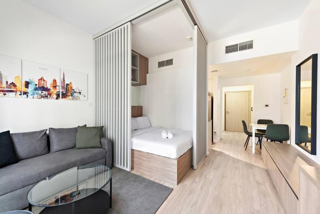 Cozy Studio By Burj Khalifa and Dubai Mall, Dubai (updated prices 2026)