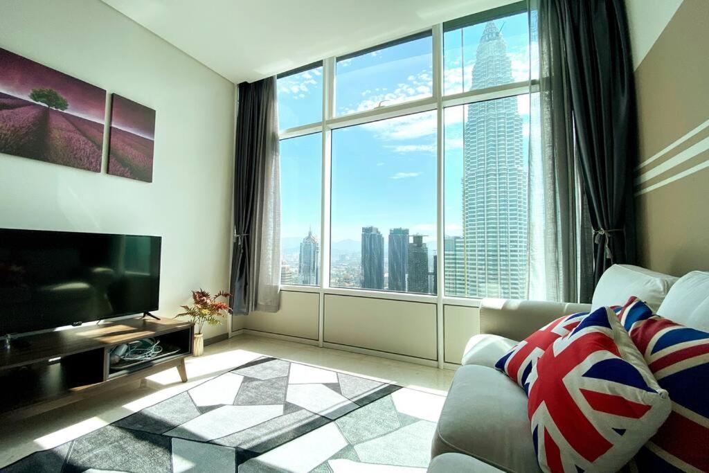 Sky Suite @ KLCC - 3BR KLCC View، كوالالمبور (أسعار محدثة لعام 2025)