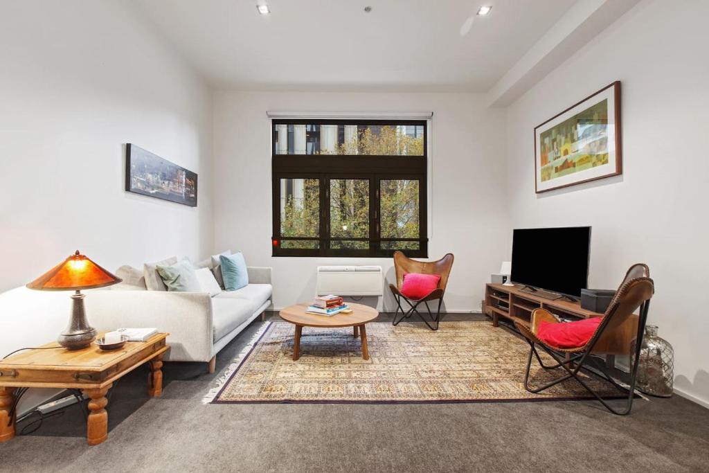 The Nook - A Prime Location to Explore Melbourne, Melbourne (updated ...