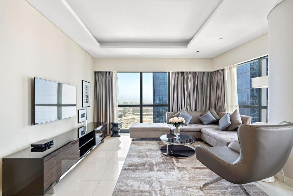 ALiving- Luxury 2BR in Paramount Business Bay DAMAC towers 6106, Dubai ...