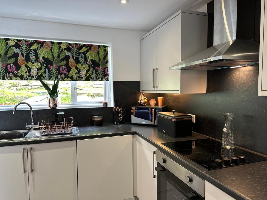 Ty Cwm - Cwmcarn Valley House, Cwmcarn (updated prices 2026)