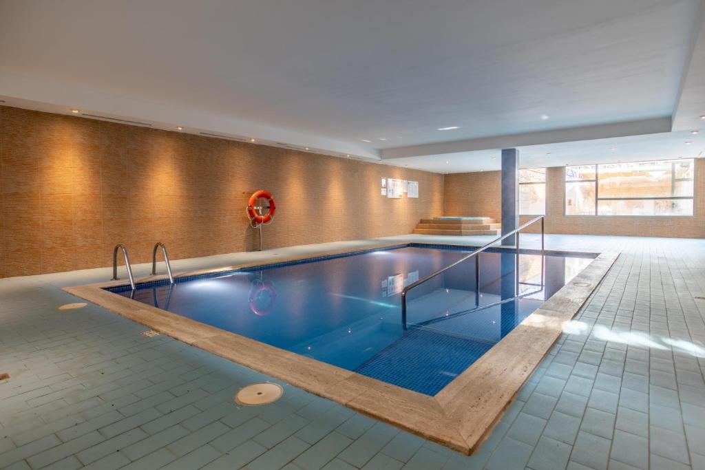 Zafiro Menorca, Cala'n Bosch (precios actualizados 2025)