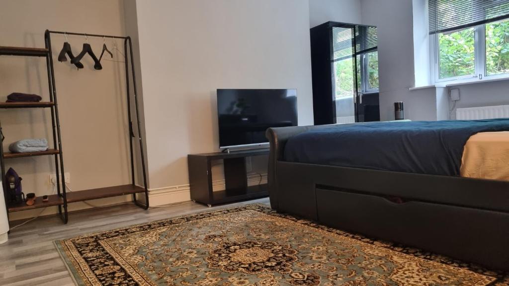 33 Camden Square - Double Room, London (updated prices 2026)